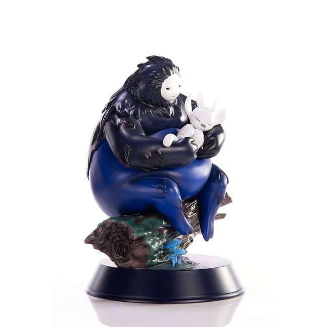 Global distribution of peripherals for modern and retro video game ...